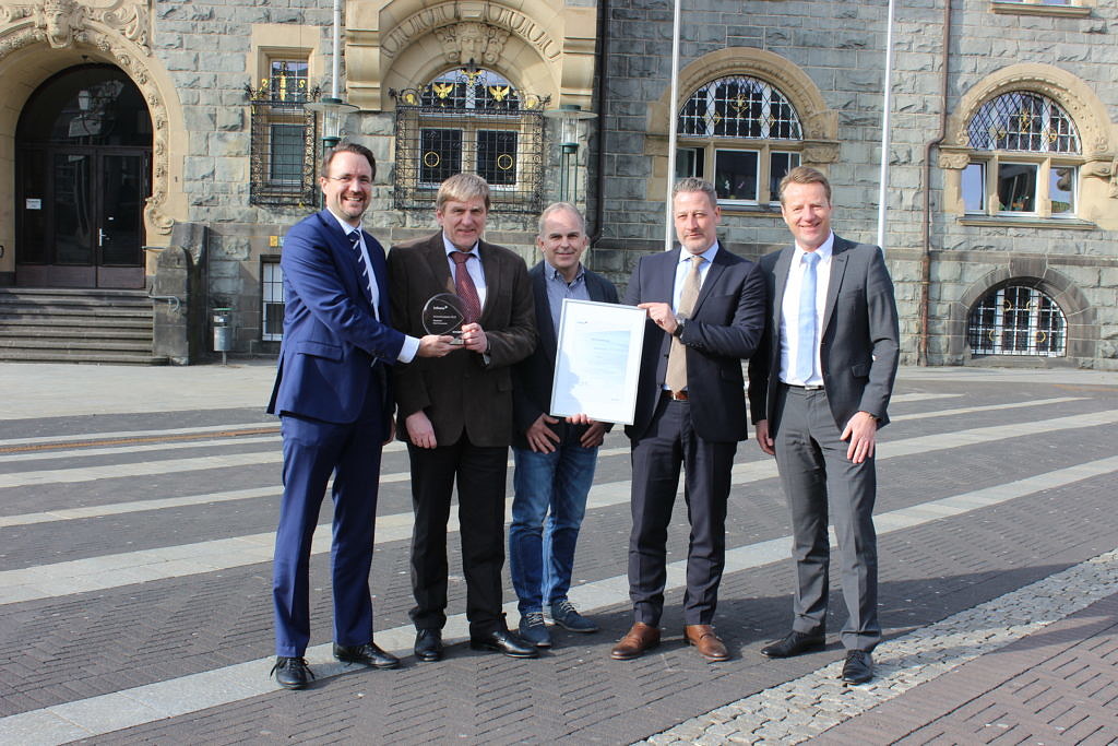 Innovationspreis 2016 von Axians Infoma geht an die Stadt Remscheid ...